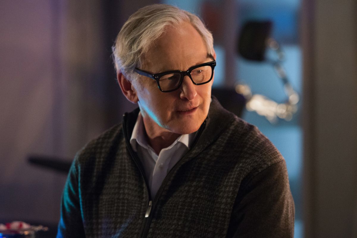 New Legends of Tomorrow Pics Depict a Volatile Revolutionary War