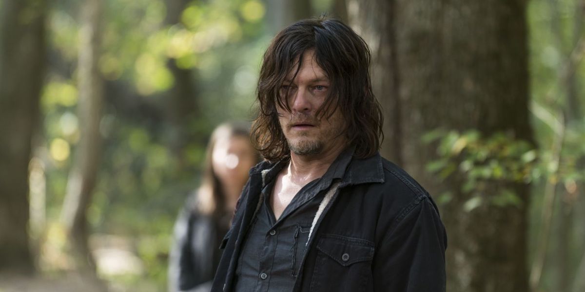 The Walking Dead Sets Up for a Bigger All-Out War Than the Comic