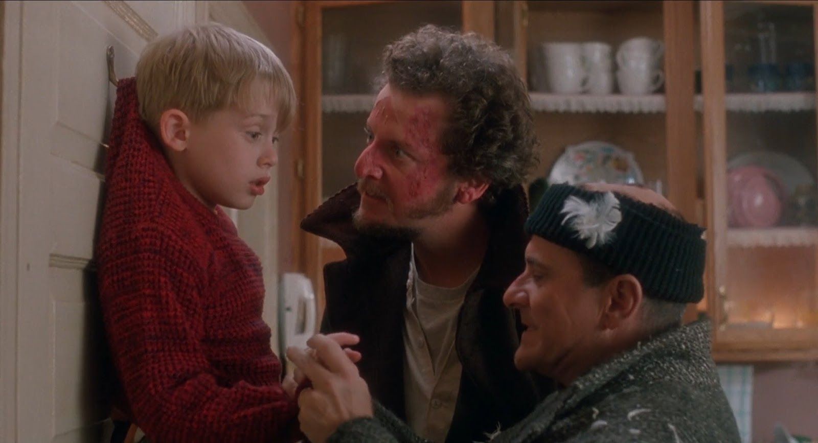 Was Uncle Frank originally going to be the villain of Home Alone?
