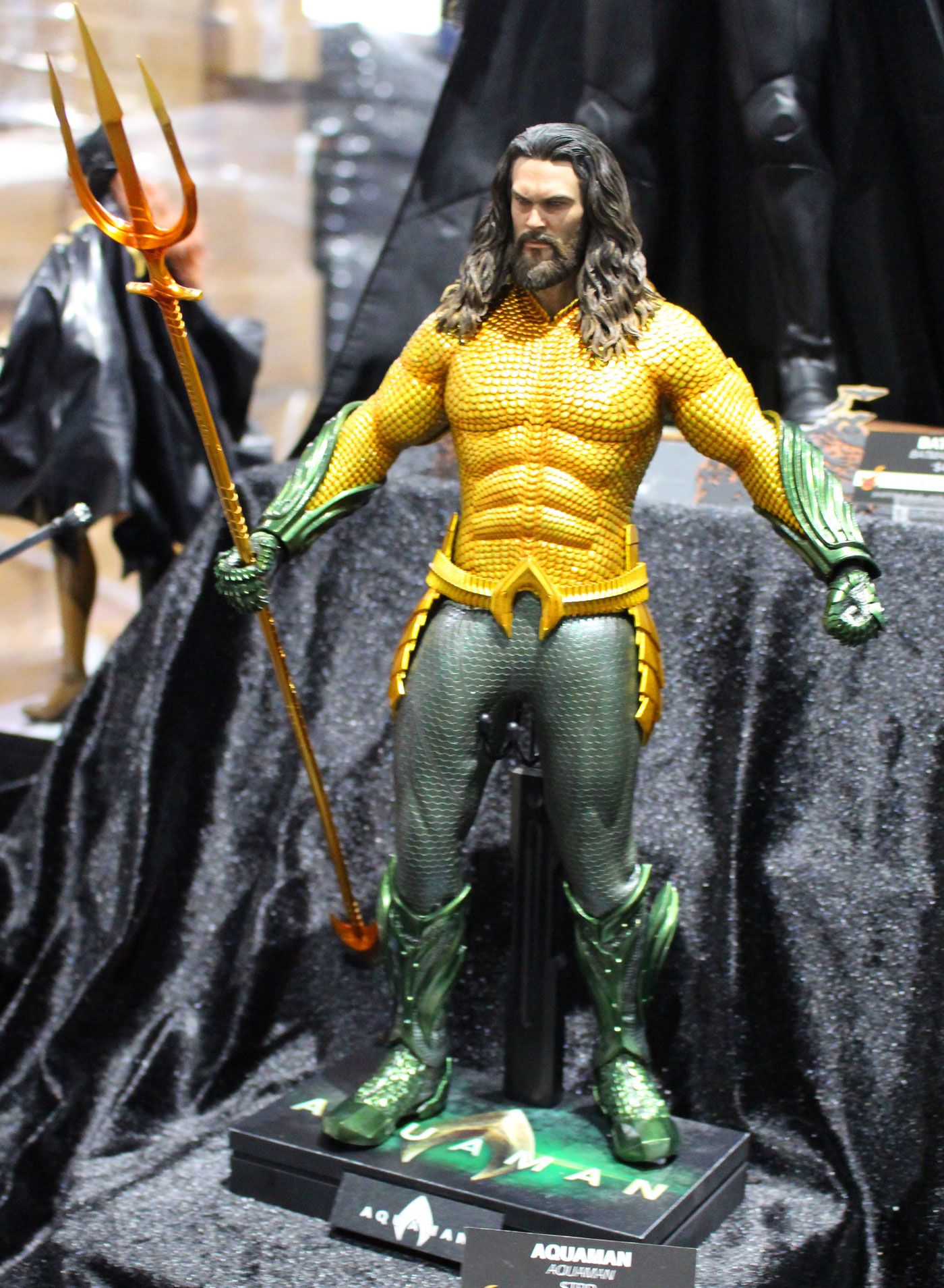 Aquaman's Jason Momoa Gets Comics-Accurate Sideshow Collectible Figure