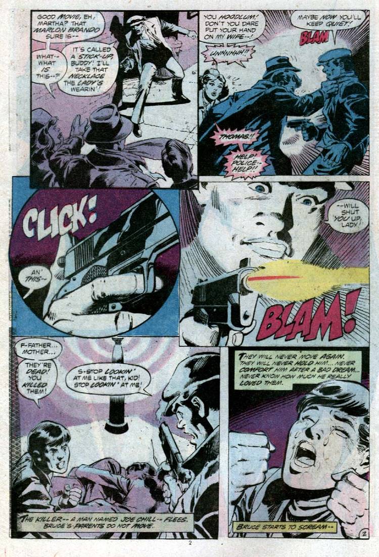 The 'Pearl Scene' in Batman's Iconic Origin Doesn't Make Sense