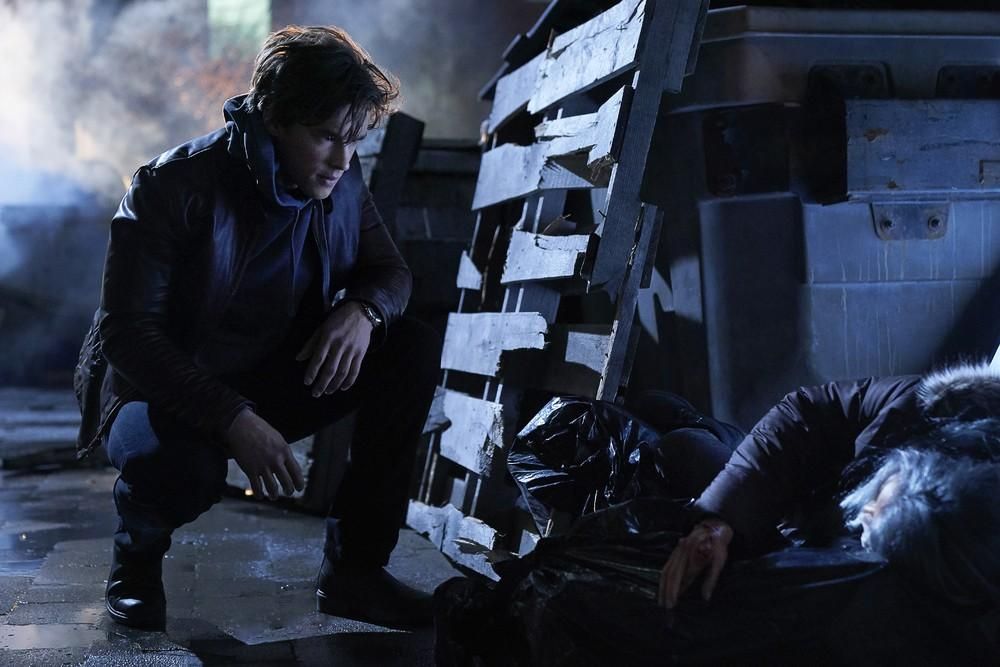 Titans: New Photos Include a New Look as the Team's Latest Villain