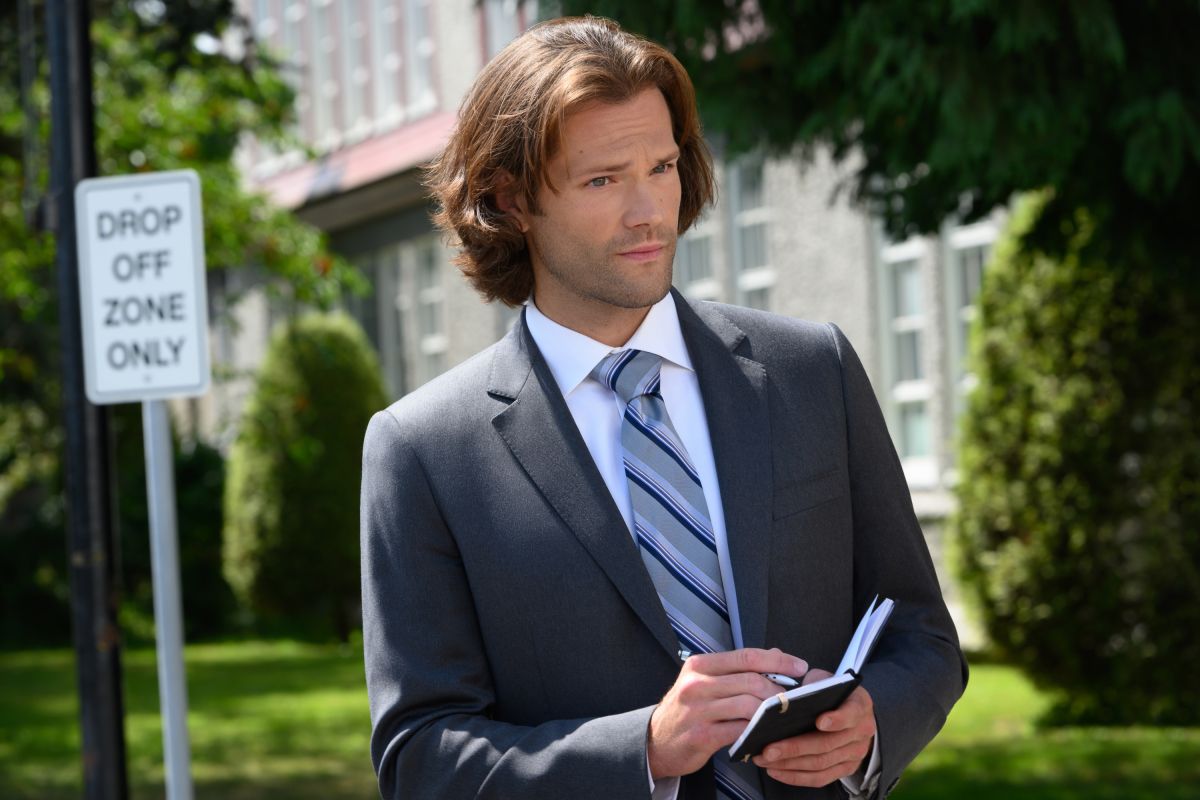 Supernatural: Sam and Dean Hunt Atomic Monsters in New Photo Set