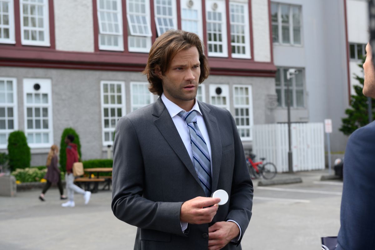 Supernatural: Sam and Dean Hunt Atomic Monsters in New Photo Set