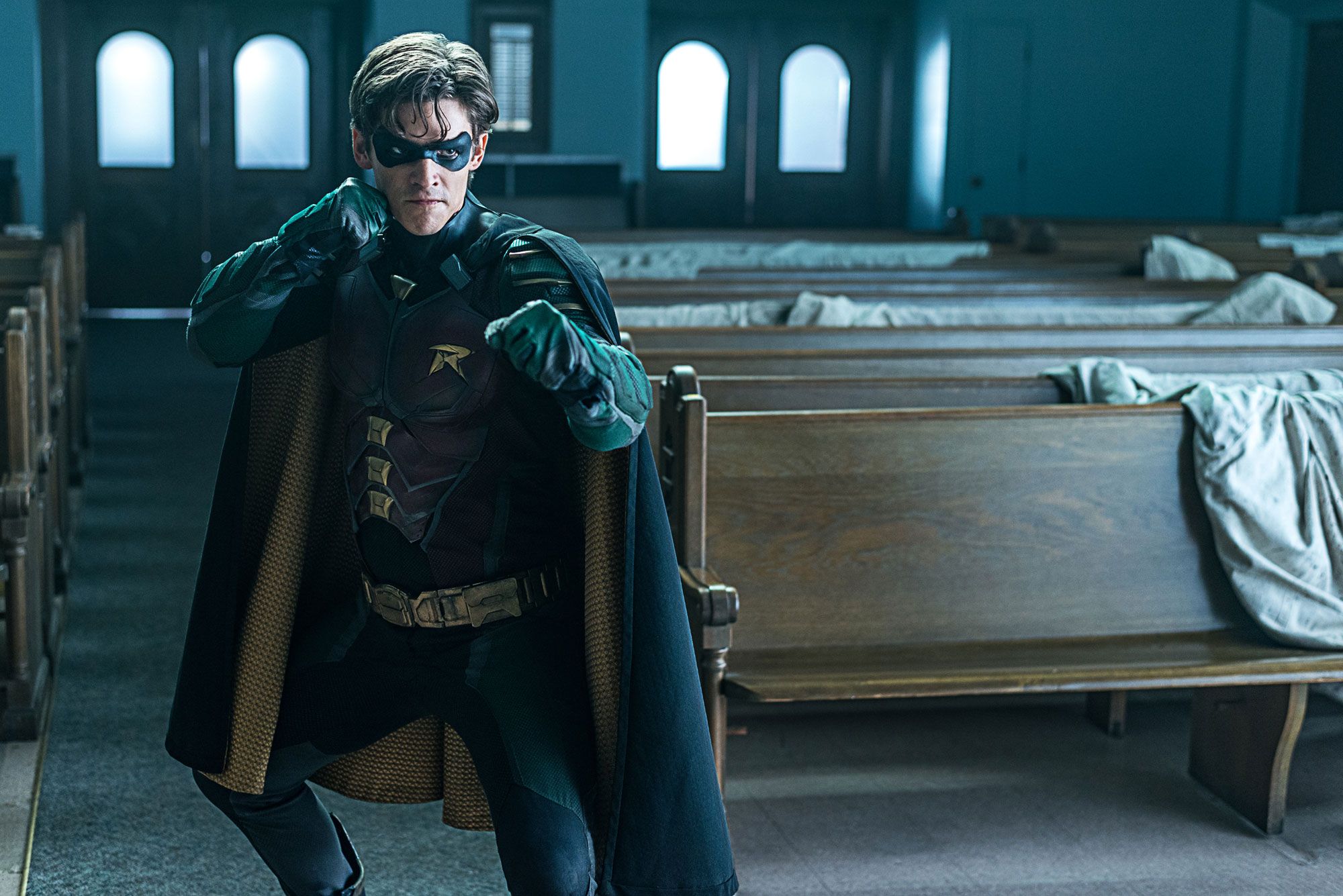 Dick Grayson is Back in Costume in New Titans Photos