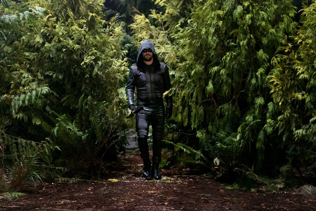 Team Arrow Returns to 'Purgatory' in New Photos