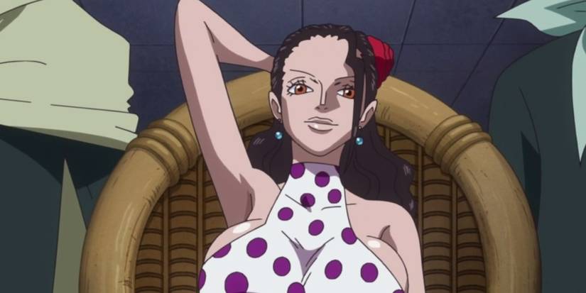 One Piece: 5 Women Robin Can Beat (& 5 She Can't)