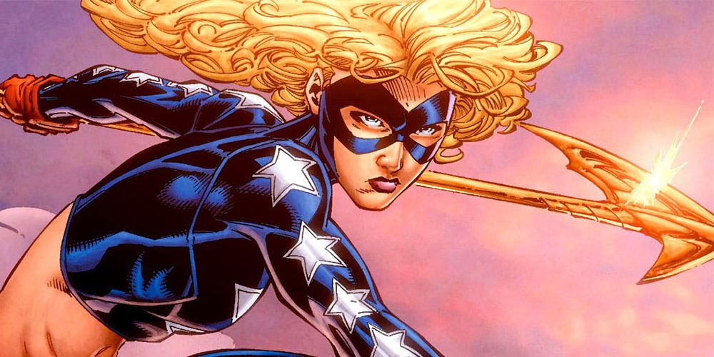 Stargirl Reunites Green Arrow and the Seven Soldiers of Victory