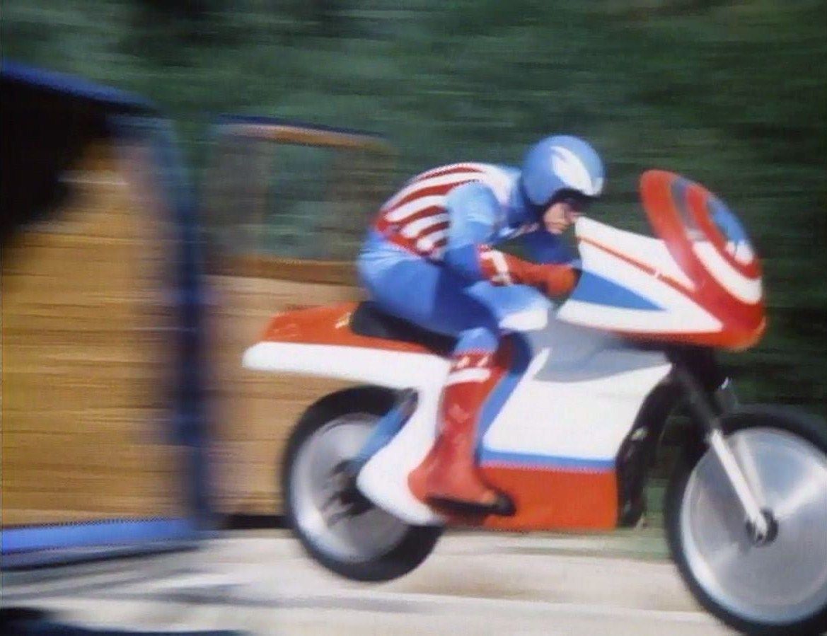 How Captain America's Motorcycle Helmet Finally Made Its Comic Book Debut
