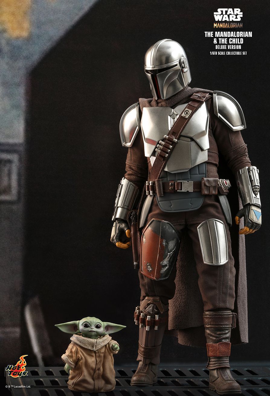 Hot Toys Debuts The Mandalorian and Baby Yoda Deluxe Figure Set