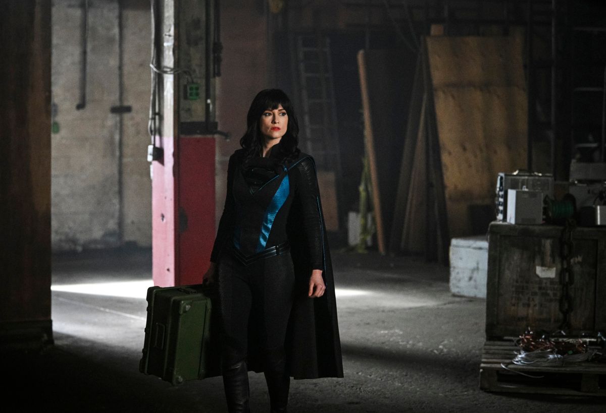Supergirl Photos Give Alex Danvers Her Own Super Suit
