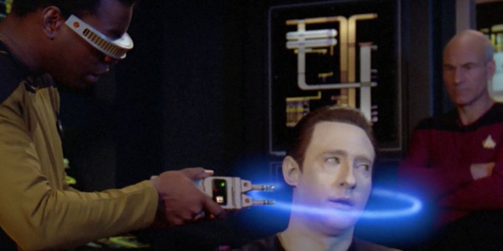 Star Trek: 10 Things People Forget About Data