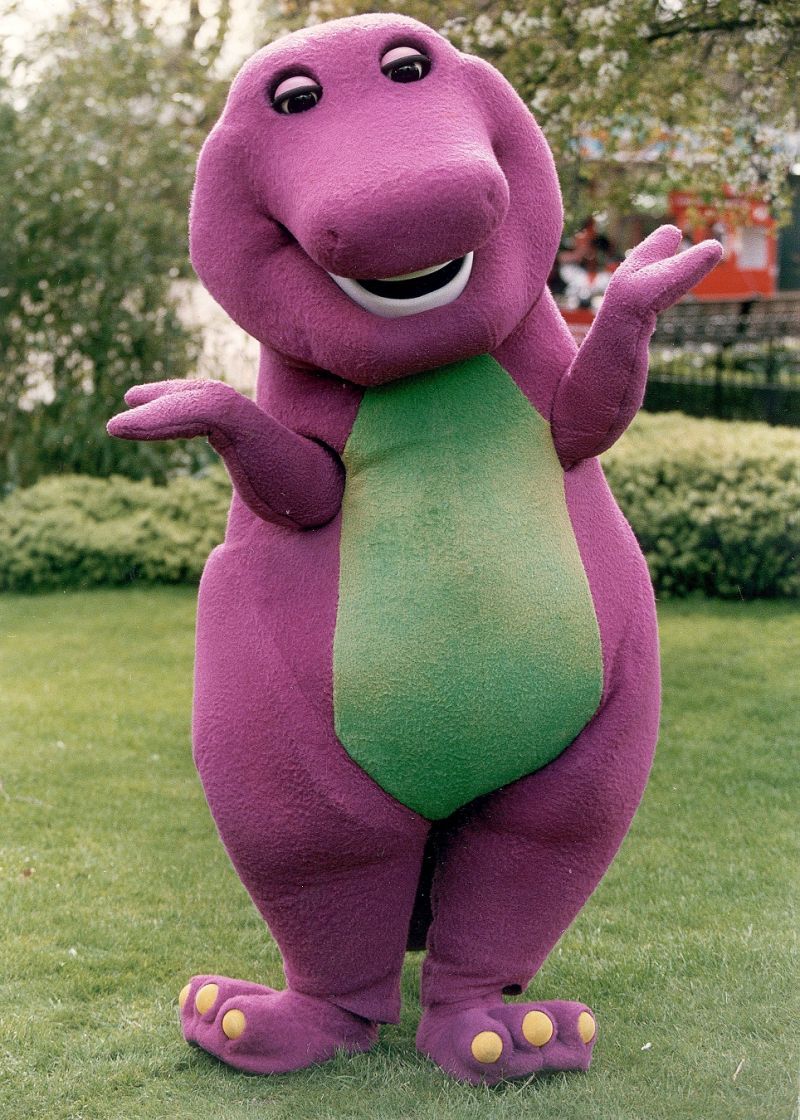 That Time That Robin Had to Knock Out (Basically) Barney the Dinosaur