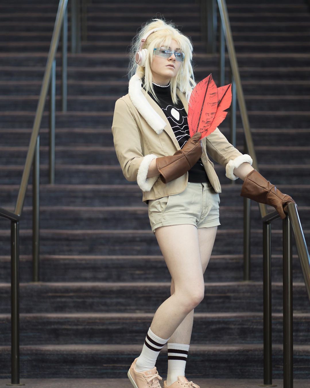 My Hero Academia: 10 Hawks Cosplay That Look Just Like The Anime