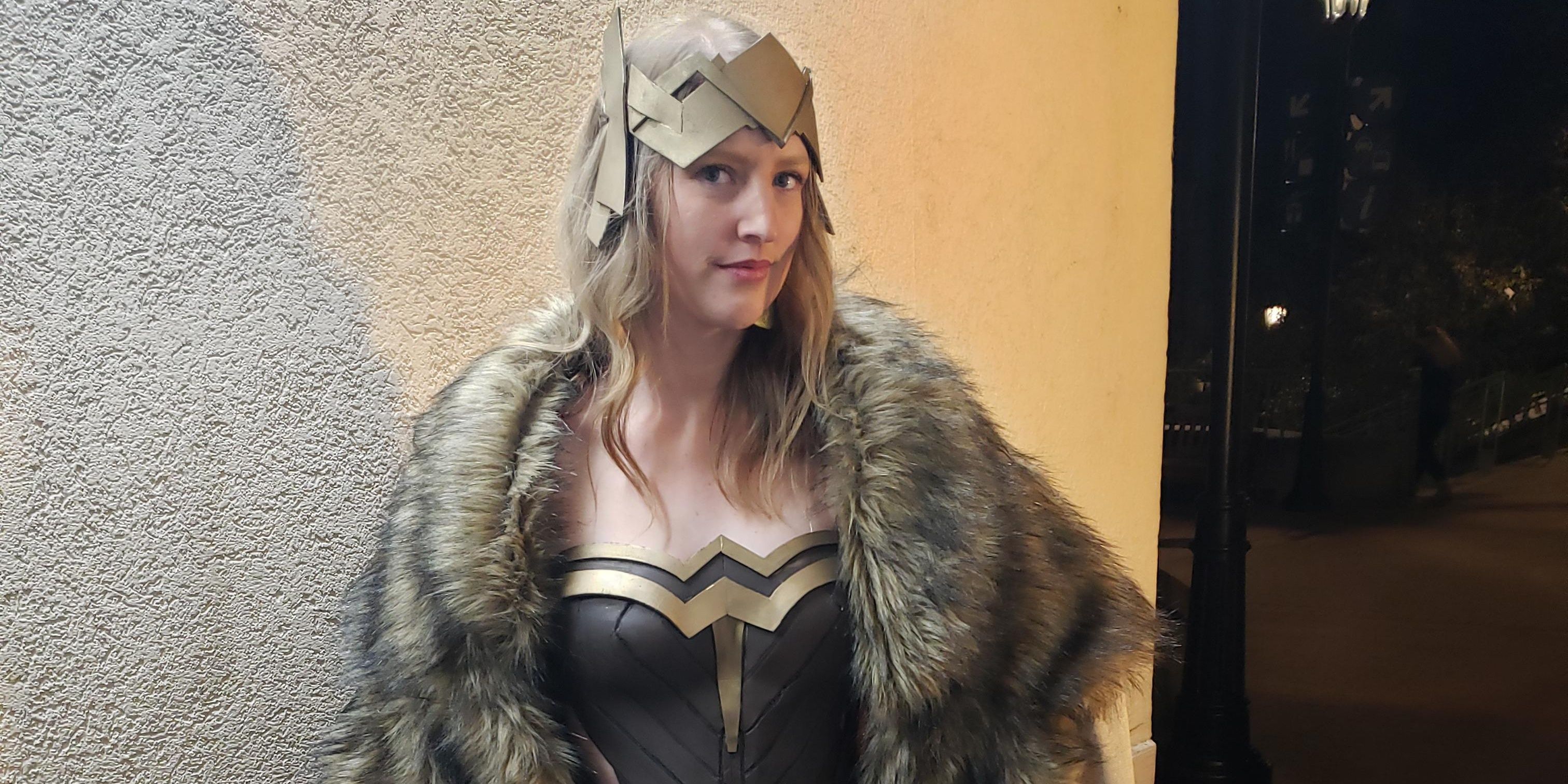 10 Hippolyta Cosplay That Look Just Like The Wonder Woman Movie