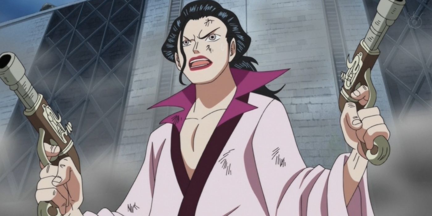 One Piece: Top 10 Strongest Weapon Users Who Don't Use Swords