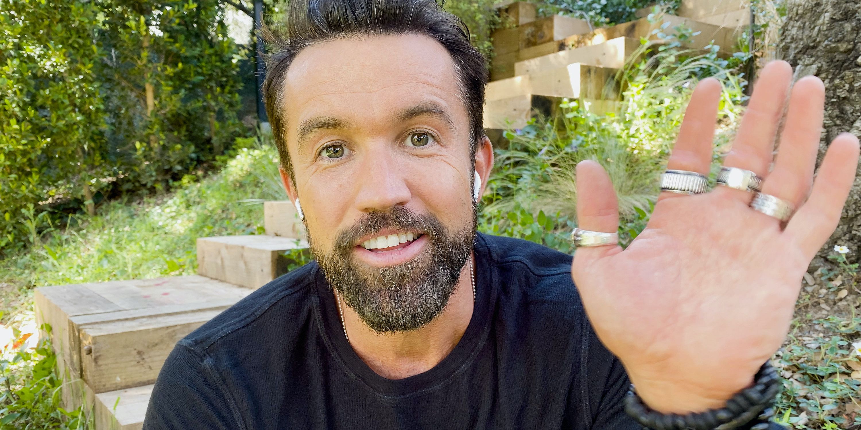 Mythic Quest's Rob McElhenney Reveals How the Quarantine Episode Was Made