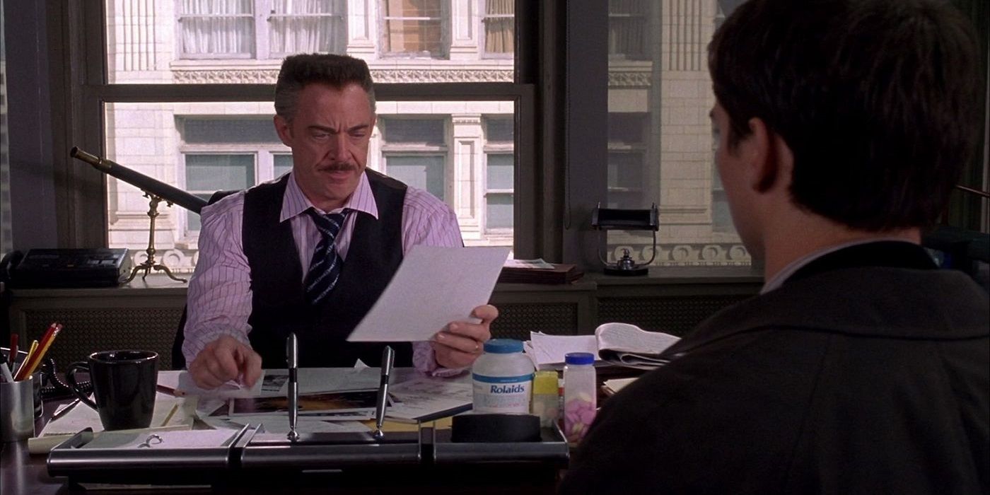 Sam Raimi's Spider-Man: The 10 Most Savage Quotes J. Jonah Jameson Ever ...