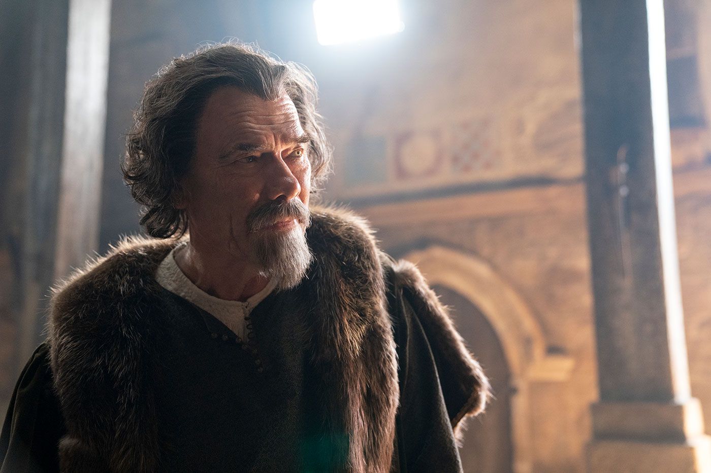 Cursed: Netflix Debuts Synopsis, Photos for Frank Miller Project Cursed: Netflix Debuts Synopsis, Photos for Frank Miller Project