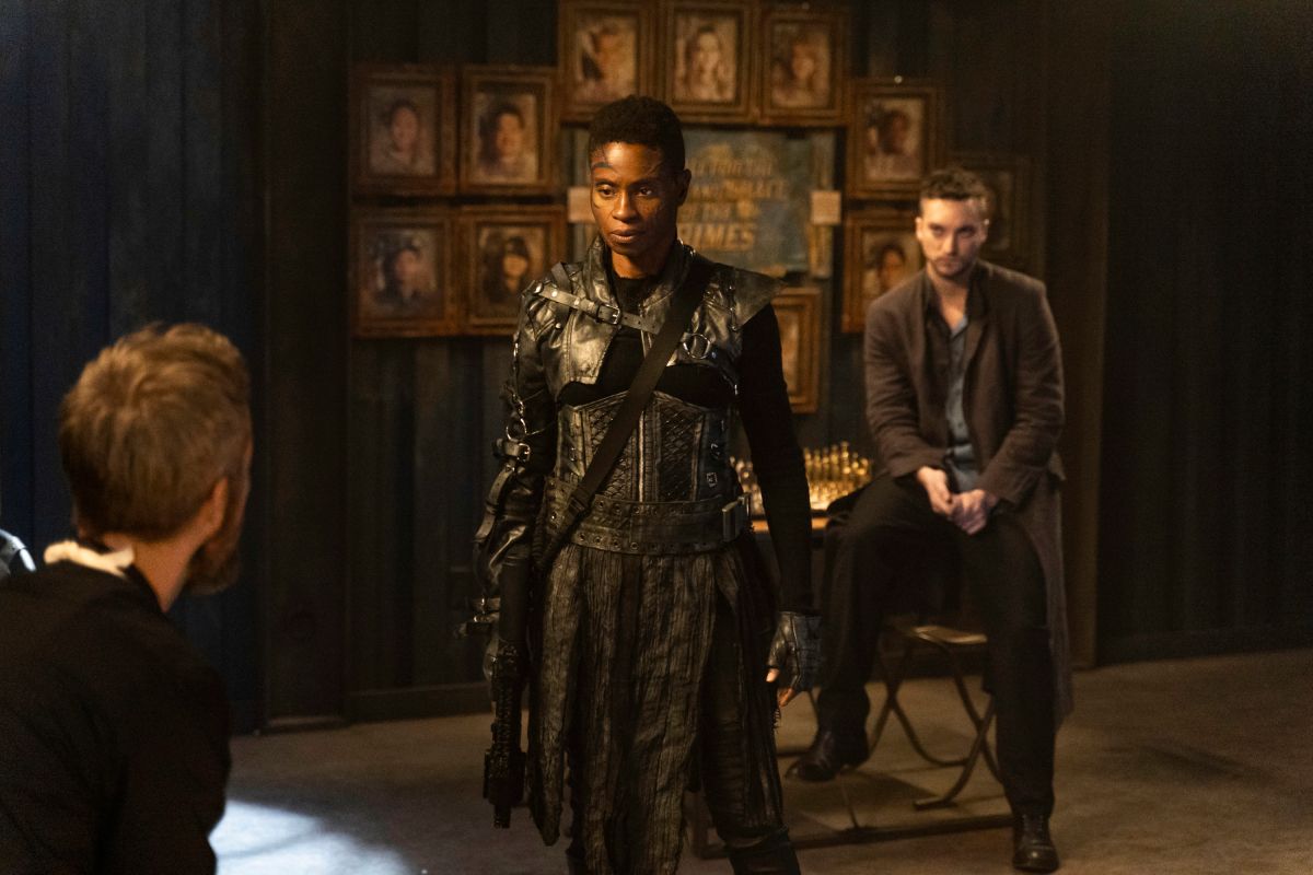 The 100 Teases Tension, New Alliances in 'The Flock' Photos