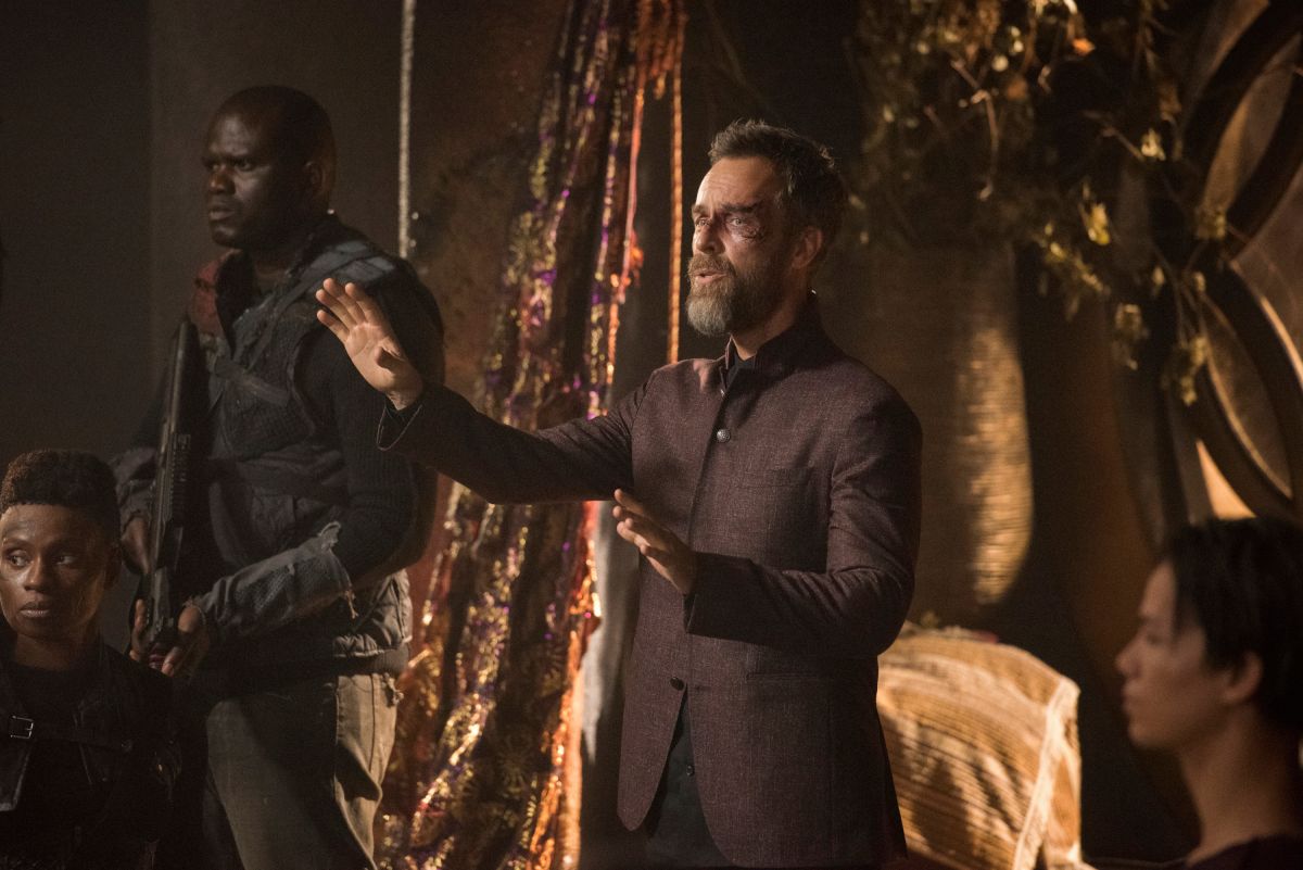 INTERVIEW: The 100: JR Bourne on Embracing the Bloody Villainy of Sheidheda