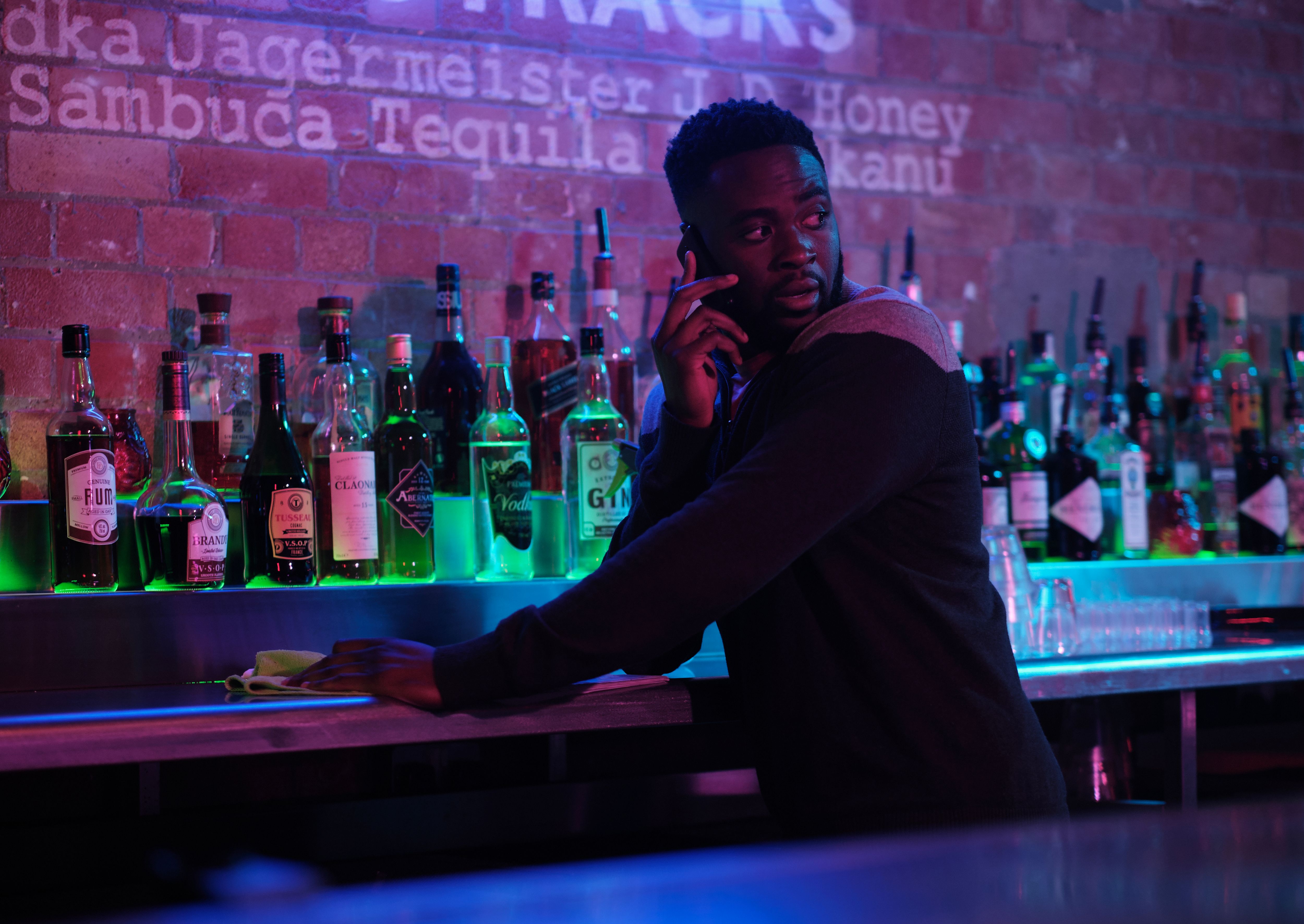 REVIEW: We Hunt Together Is a Slow, Suspense-Free Crime Drama