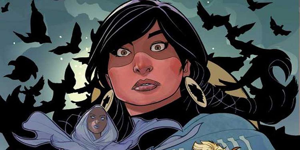 DC Earth One: 5 Costumes That Are Better Than The Originals (And 5 That ...