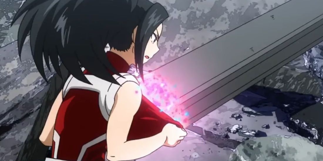My Hero Academia: 10 Times Momo Was the Star