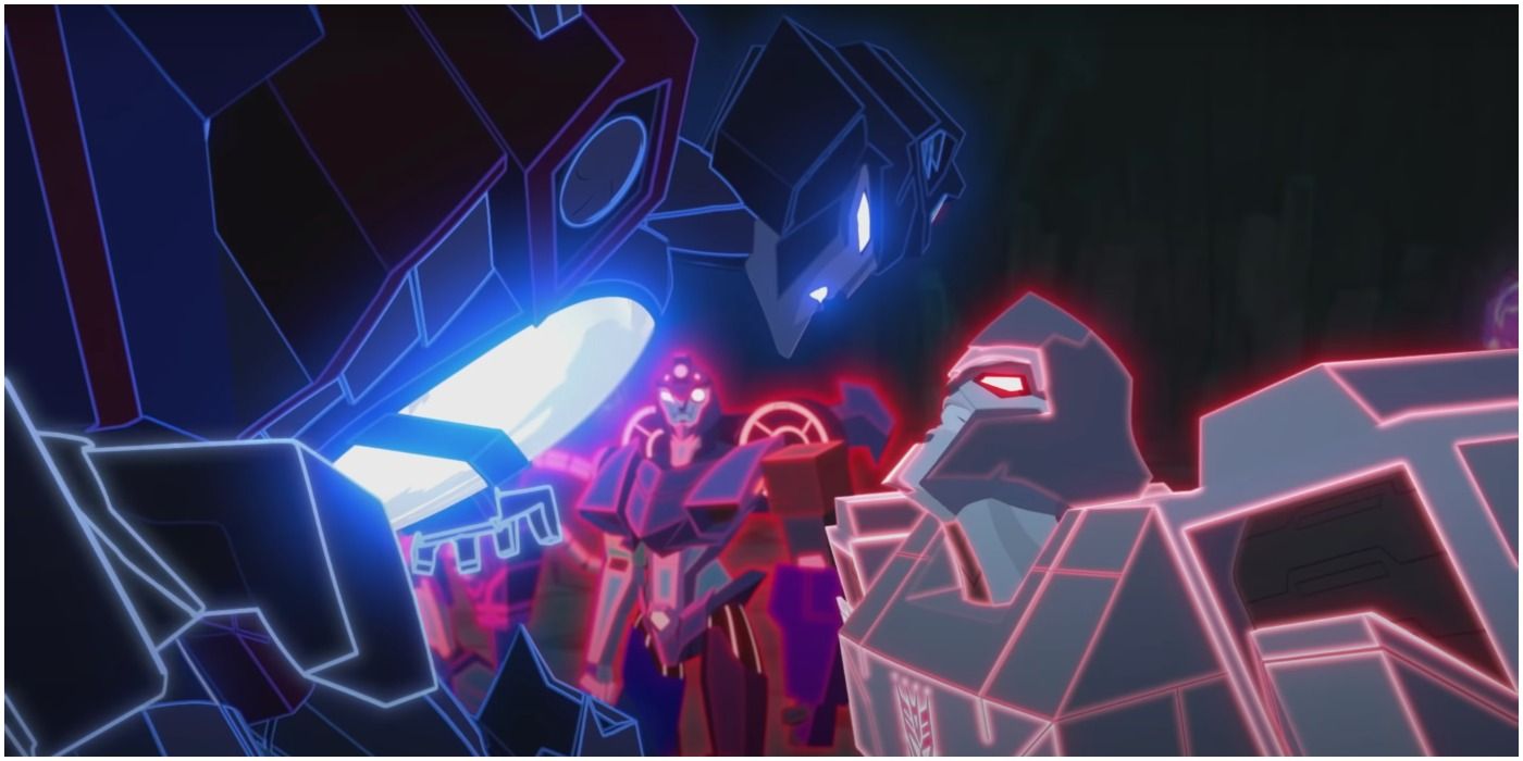 Transformers: Every Version Of Starscream, Ranked