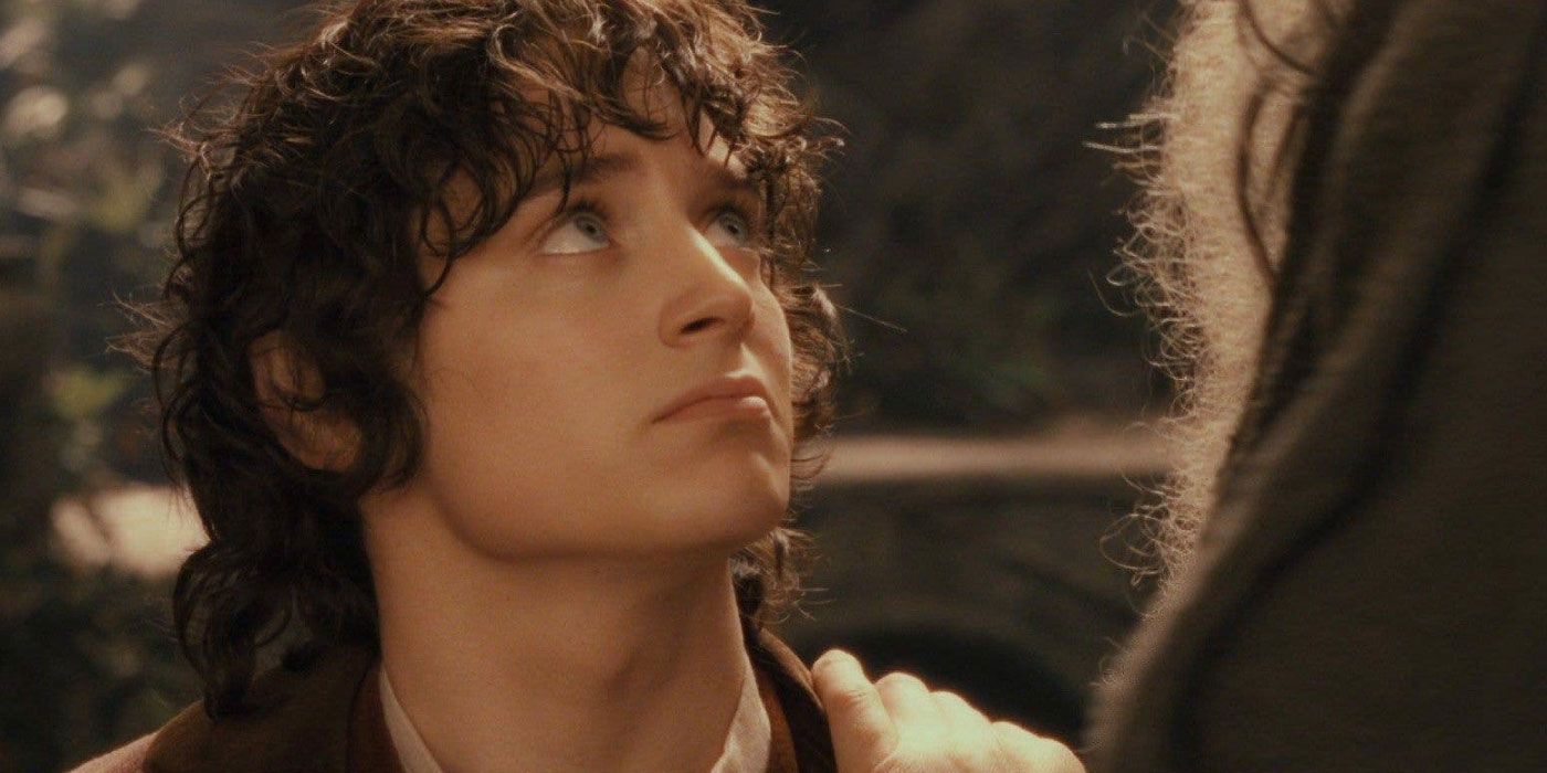 The Lord Of The Rings: 5 Characters On Elrond's Level (& 5 Nowhere Close)