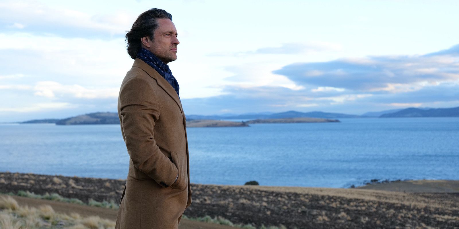 REVIEW: Starz's The Gloaming Is a Moody Police Procedural Haunted by ...
