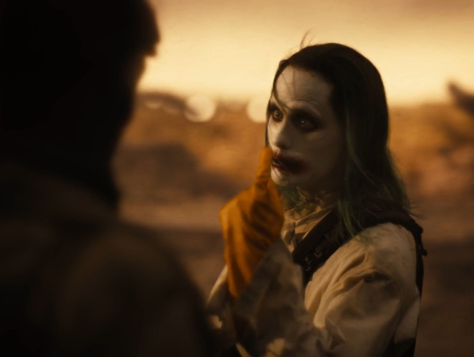 Zack Snyder's Justice League Reveals Harley Quinn's Death