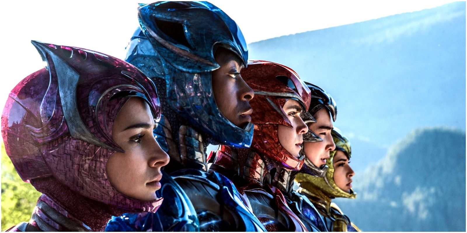 Power Rangers: 10 Hidden Details In The 2017 Movie's Costumes