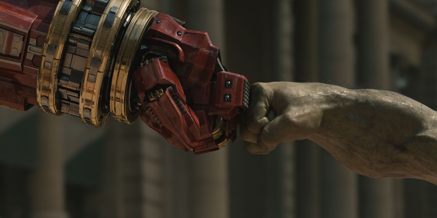 Iron Man Fought Thanos in Avengers: Infinity War Using One of Hulk's Moves