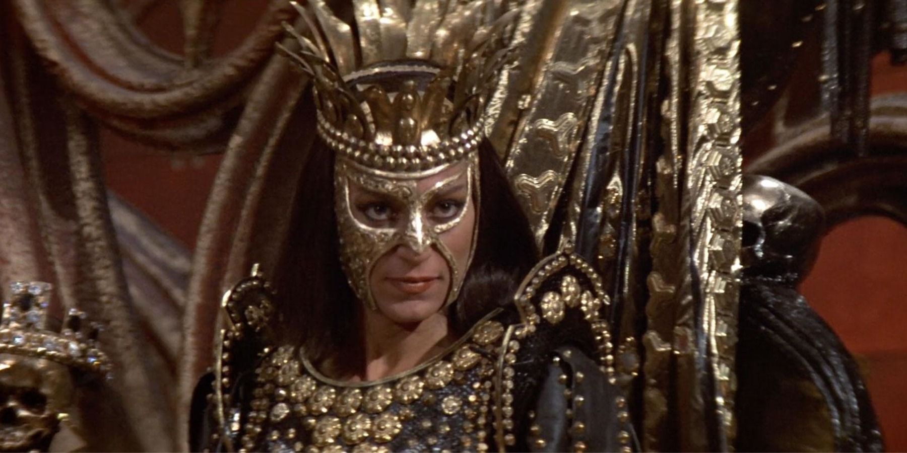 Red Sonja: 5 Ways The Reboot Should Be Like The 1985 Film (& 5 It ...