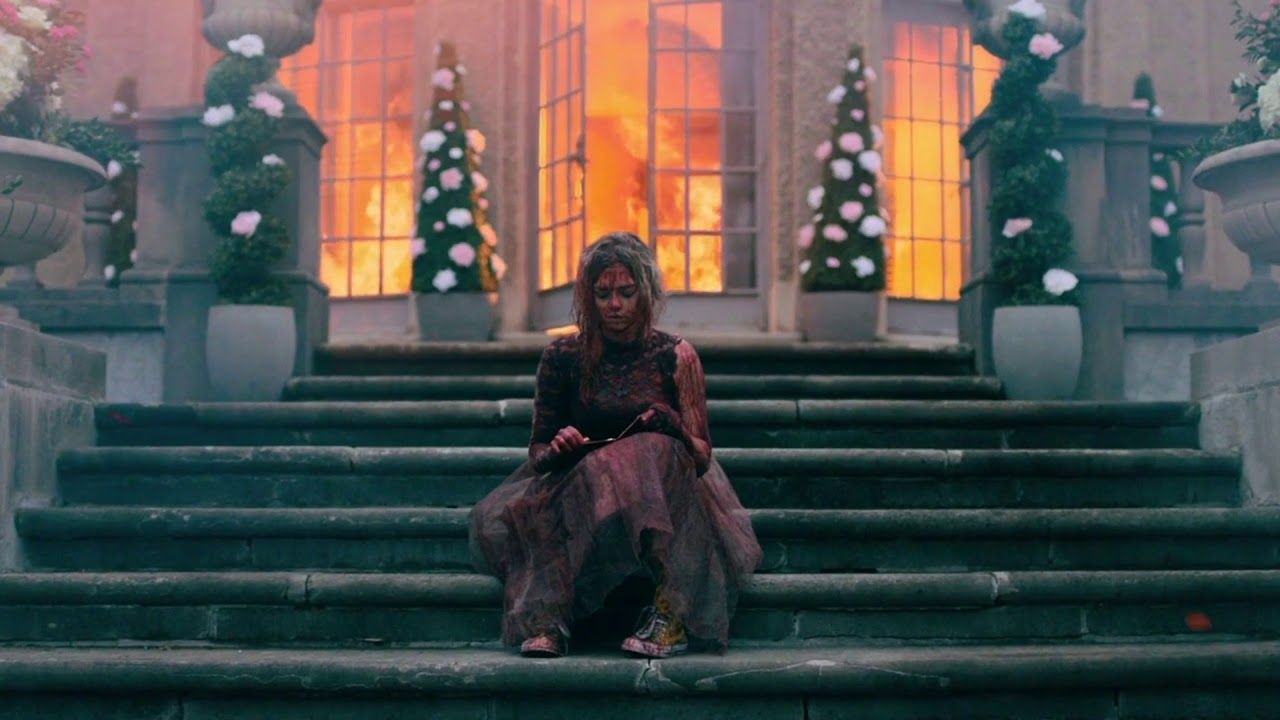 10 Slasher Movies Where The Main Character Barely Survives