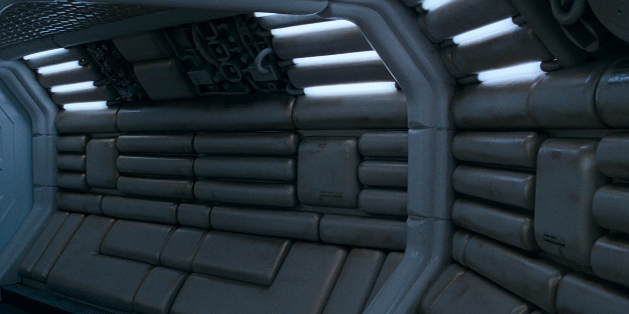 10 Almost-Timeless Movies That Are Dated Because Of One Thing