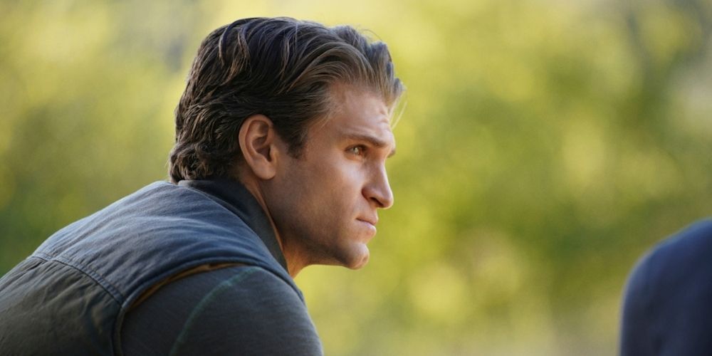 Walker Saves Liam But Dooms Hoyt Rollins