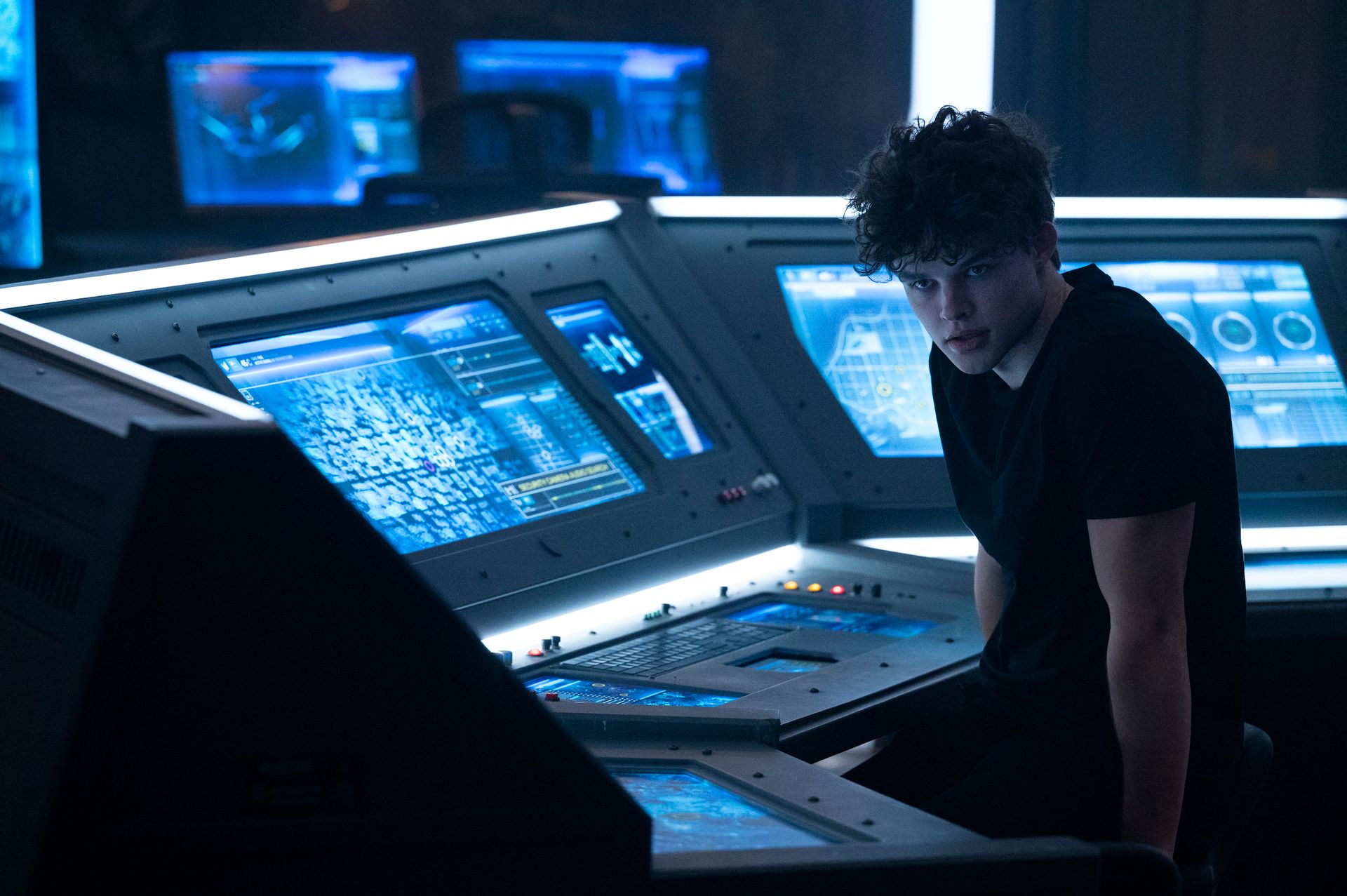 Interview: HBO Max's Titans' Curran Walters Discusses Red Hood