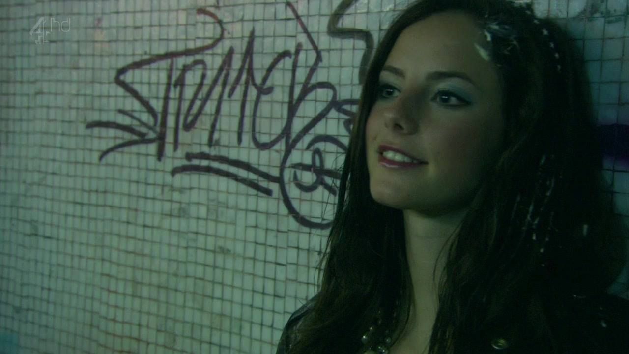 10 Shows Where A Side Character Became The Focal Point After Getting ...