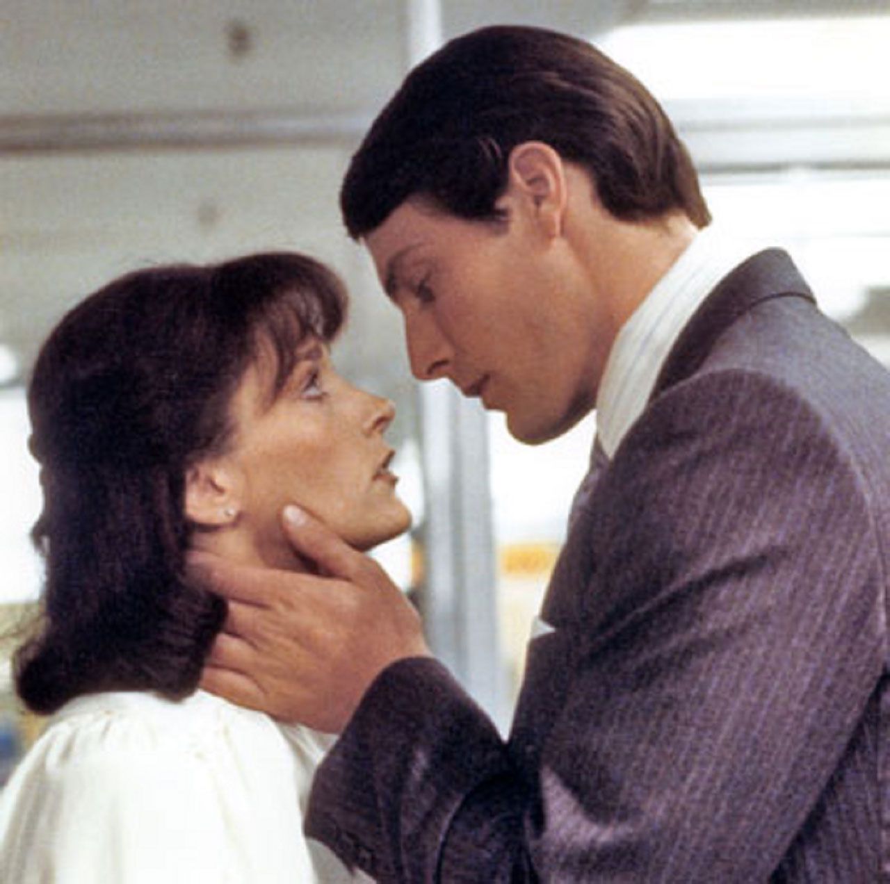 Was Superman's Memory-Wiping Movie Super-Kiss from the Comics?