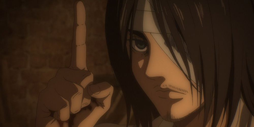 Attack On Titan: 5 Ways Eren Is Like Levi (& 5 He's Not)