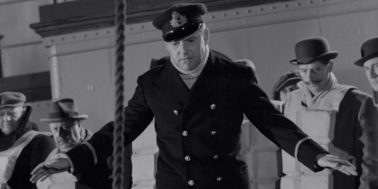 5 Ways James Cameron's Titanic Movie is Best (& 5 Why It's A Night to ...
