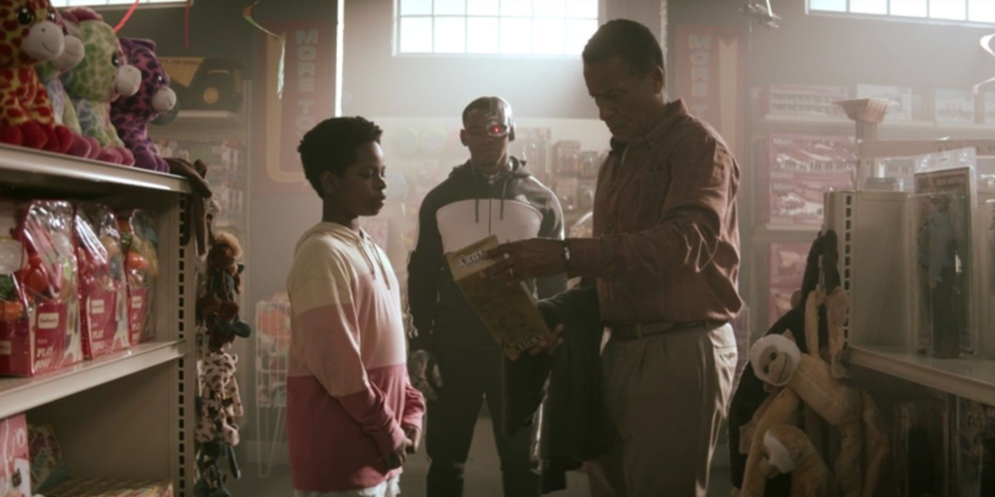 Doom Patrol: How Cyborg's Story Examines Generational Trauma