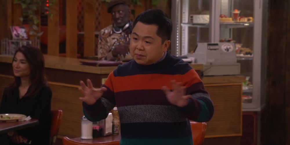 14 Sitcom Characters Who Aged Poorly