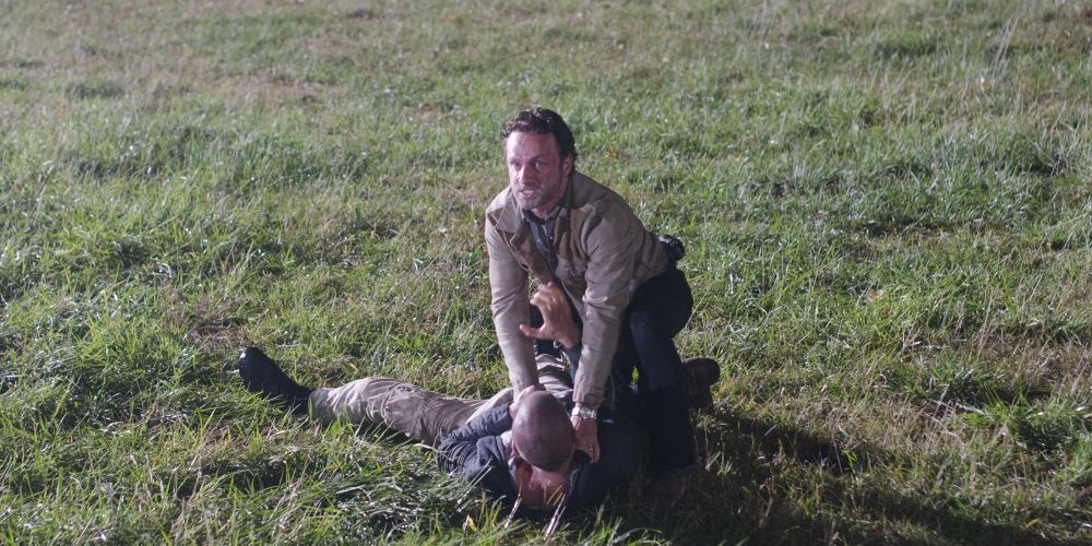 The Walking Dead: 10 Biggest Betrayals Of The Series, Ranked