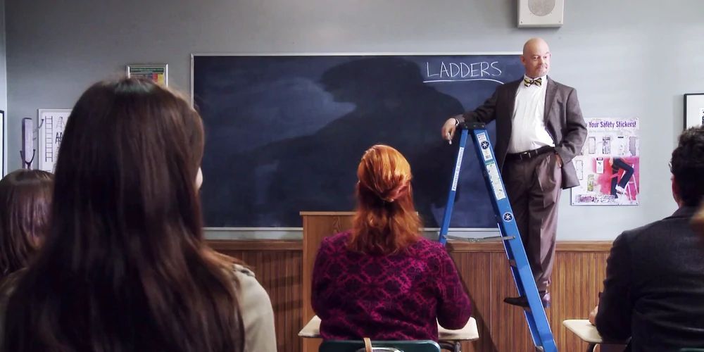 Community: 10 Weirdest Classes Offered At Greendale