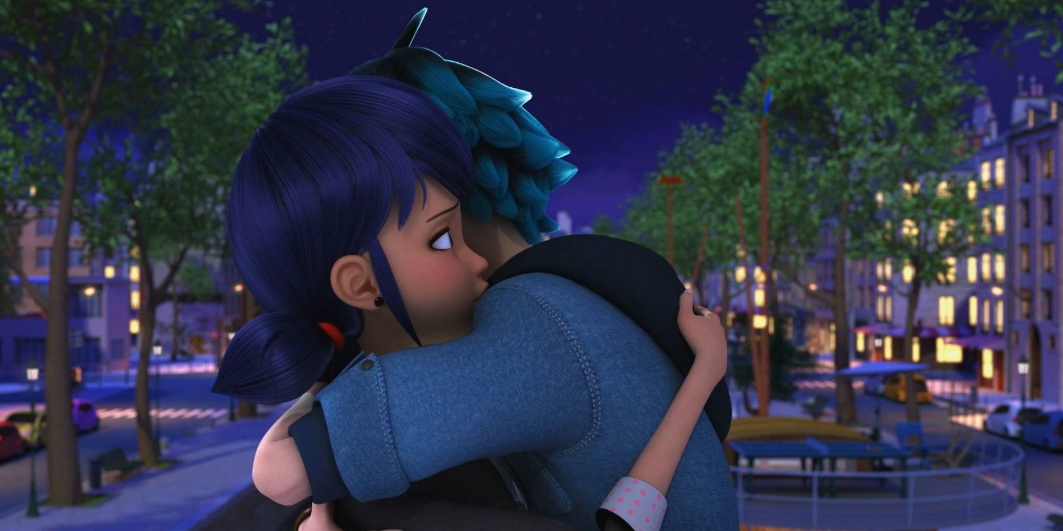 Miraculous Girls Ladybug Dressing Gown Game Watch Miraculous: Tales Of ...