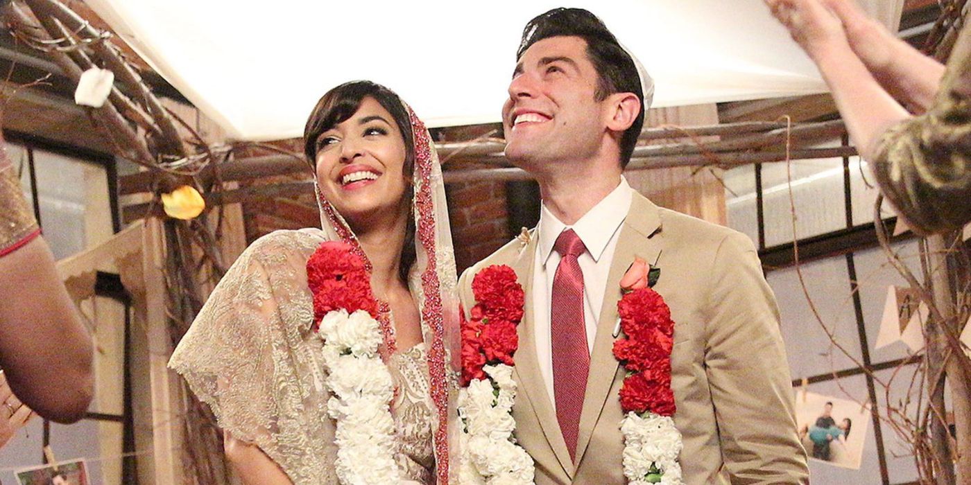 10 Sitcom Couples That Outshine The Main Relationship