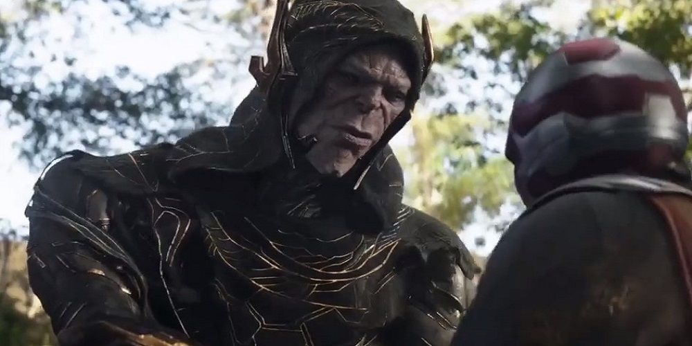 Vision's 4 Best Fights In The MCU (& Who Won)